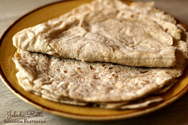 JoLada Rotti ~ North Karnataka Style Sorghum Flatbread - Ruchik Randhap