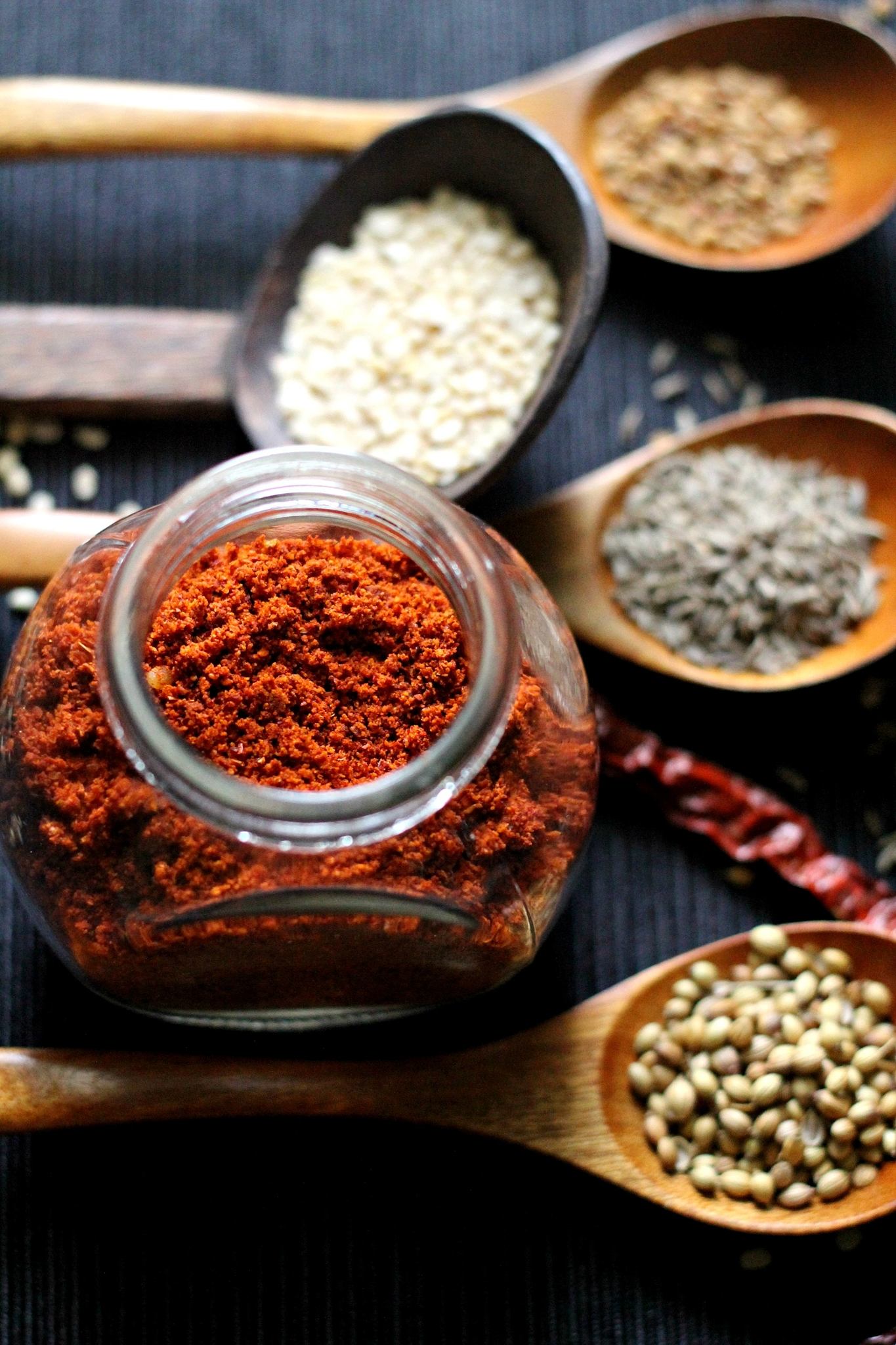 Huli Pudi ~ South Indian Curry Powder for Sambar - Ruchik Randhap