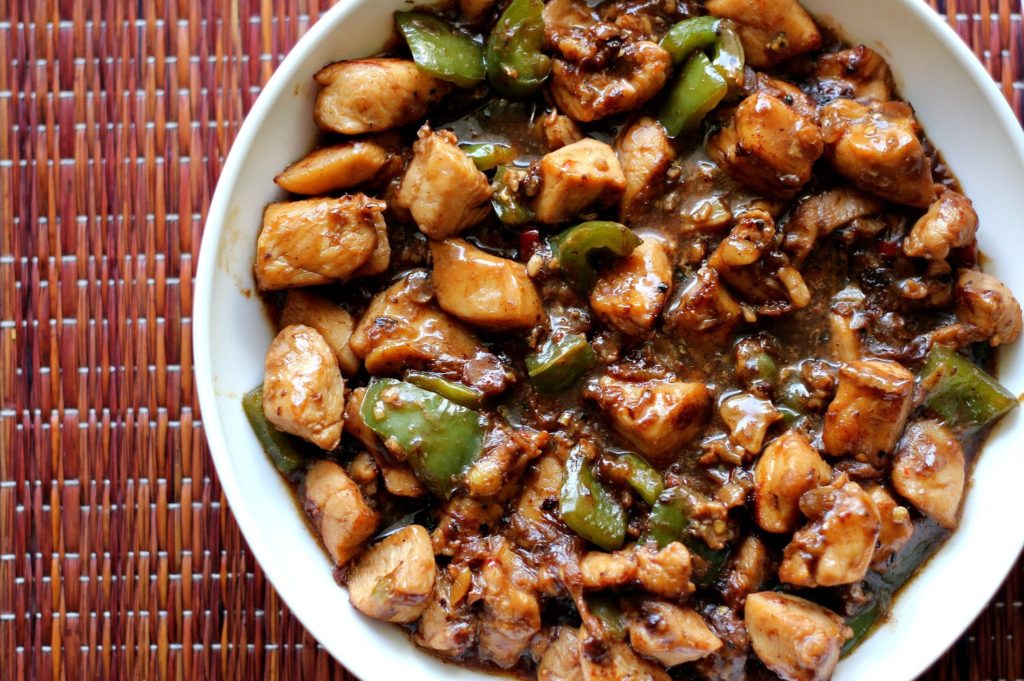 Garlic & Capsicum Chicken - Ruchik Randhap