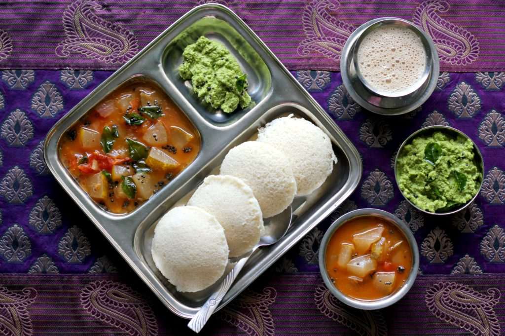 Rava Idli (Using Idli Rava/Rice Rava) - Ruchik Randhap