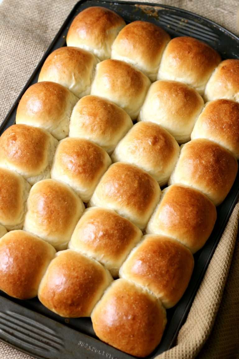 Pao (Pav) ~ Dinner Rolls (with Eggless option) - Ruchik Randhap