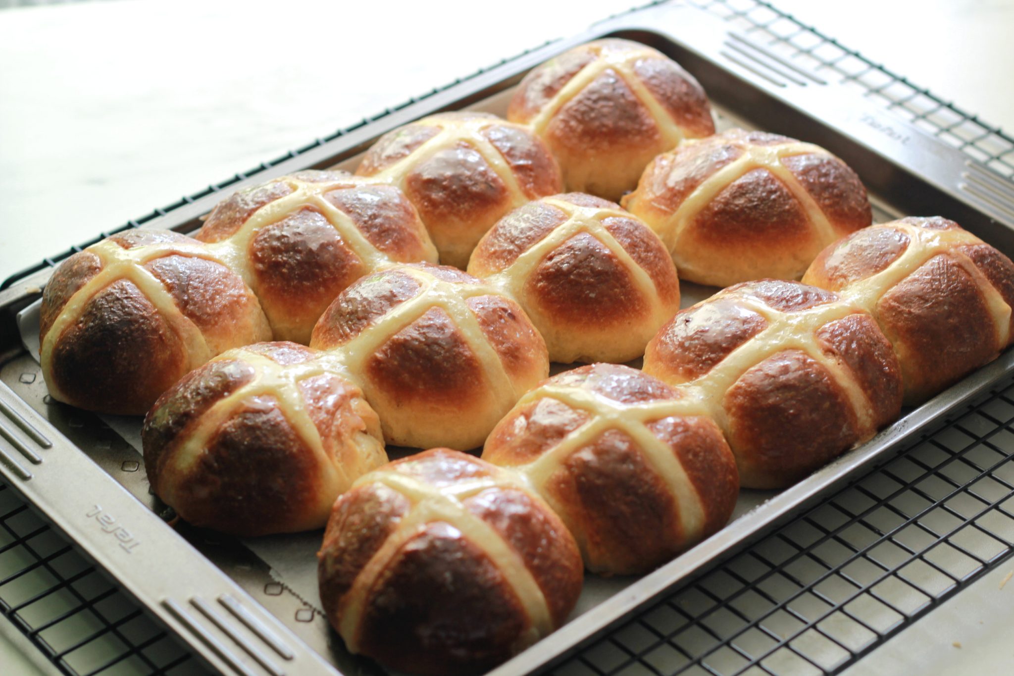 Hot Cross Buns + Video! - Ruchik Randhap