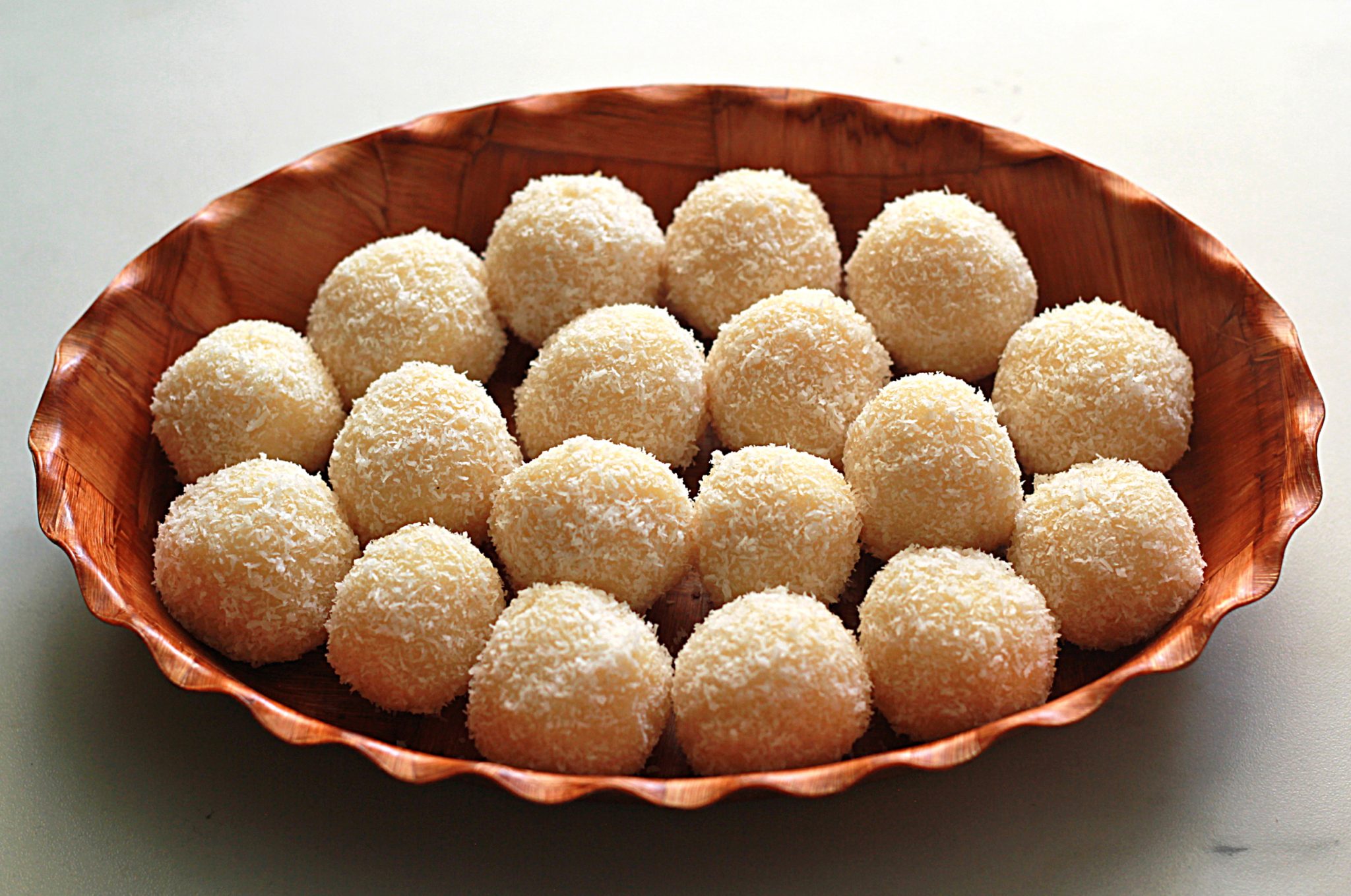 Coconut Laddoo with Condensed Milk + Video! - Ruchik Randhap